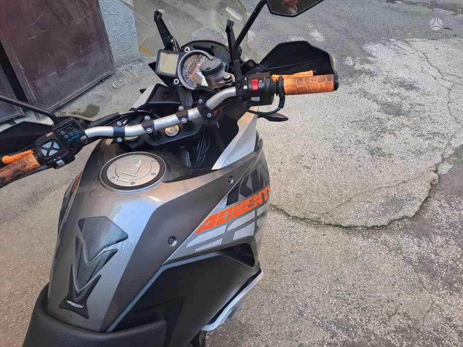 Black KTM Adventure 2014 in Panevezys, with an engine capacity of 1.19 L and mileage of 104 thousand km for 4400 €, photo 4 on AUTOMOTO.COM.LV