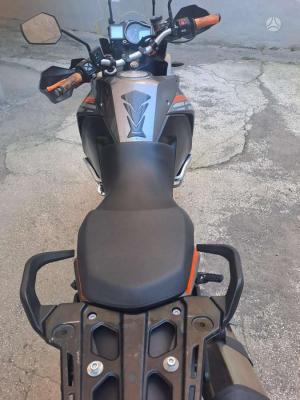 Black KTM Adventure 2014 in Panevezys, with an engine capacity of 1.19 L and mileage of 104 thousand km for 4400 €, photo 9 on AUTOMOTO.COM.LV
