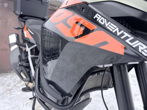 Black KTM Adventure 2016 in Gargzdai, with an engine capacity of 1.05 L and mileage of 31 thousand km for 7650 €, photo 7 on AUTOMOTO.COM.LV