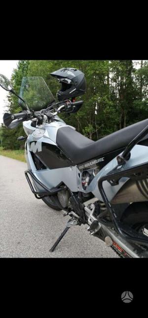Grey KTM Adventure 2005 in Siauliai, with an engine capacity of 0.95 L and mileage of 115 thousand km for 3500 €, photo 5 on AUTOMOTO.COM.LV