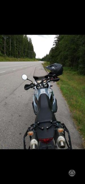 Grey KTM Adventure 2005 in Siauliai, with an engine capacity of 0.95 L and mileage of 115 thousand km for 3500 €, photo 7 on AUTOMOTO.COM.LV