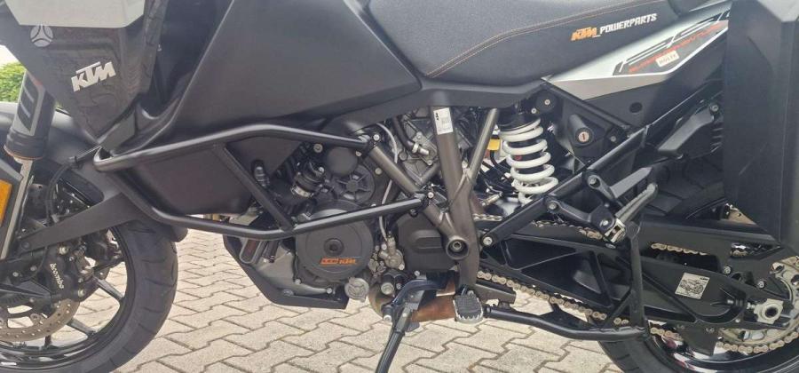 Grey KTM Adventure 2019 in Klaipeda, with an engine capacity of 1.29 L and mileage of 24 thousand km for 10600 €, photo 7 on AUTOMOTO.COM.LV