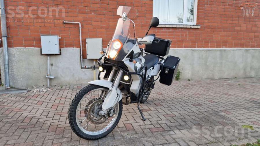 KTM Adventure 2003 in Aizkraukle, with an engine capacity of 0.95 L and mileage of 0 thousand km for 4500 €, photo 1 on AUTOMOTO.COM.LV