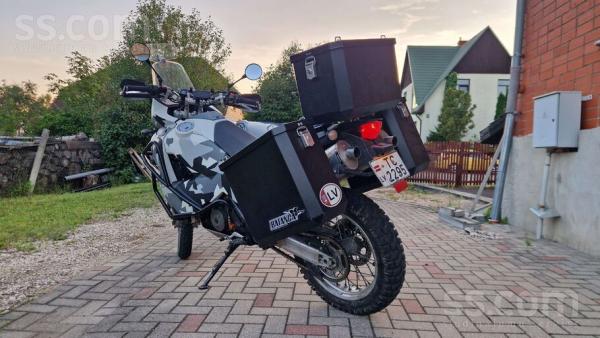 KTM Adventure 2003 in Aizkraukle, with an engine capacity of 0.95 L and mileage of 0 thousand km for 4500 €, photo 3 on AUTOMOTO.COM.LV