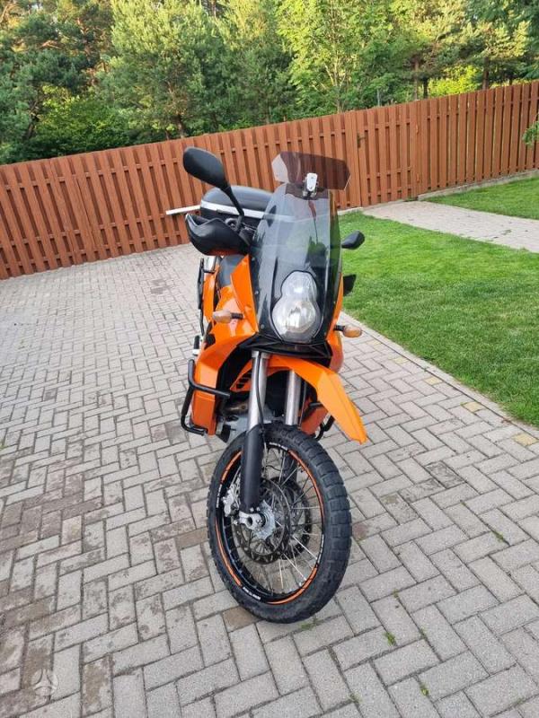KTM Adventure 2004 in Vilnius, with an engine capacity of 0.95 L and mileage of 100 thousand km for 4500 €, photo 5 on AUTOMOTO.COM.LV