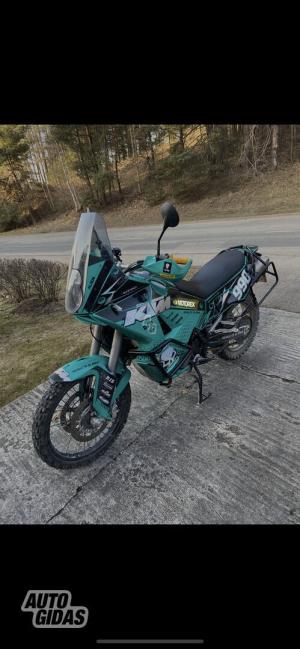 KTM Adventure 2006 Viļņa, ar dzinēja tilpumu 1.00 L un nobraukumu 80 tūkst. km par 6300 €, foto 3 vietnē AUTOMOTO.COM.LV