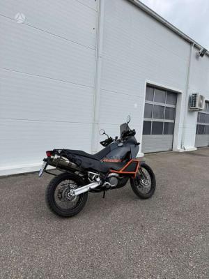 KTM Adventure 2007 in Vilnius, with an engine capacity of 1.00 L and mileage of 64 thousand km for 4500 €, photo 4 on AUTOMOTO.COM.LV