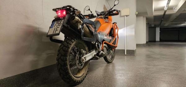 КТМ Adventure 2007 в Клайпеда, объемом двигателя 1.00 л и пробегом 69 тыс. км за 3900 €, фото 4 на AUTOMOTO.COM.LV