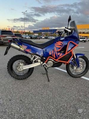KTM Adventure 2007 Viļņa, ar dzinēja tilpumu 1.00 L un nobraukumu 78 tūkst. km par 4799 €, foto  vietnē AUTOMOTO.COM.LV