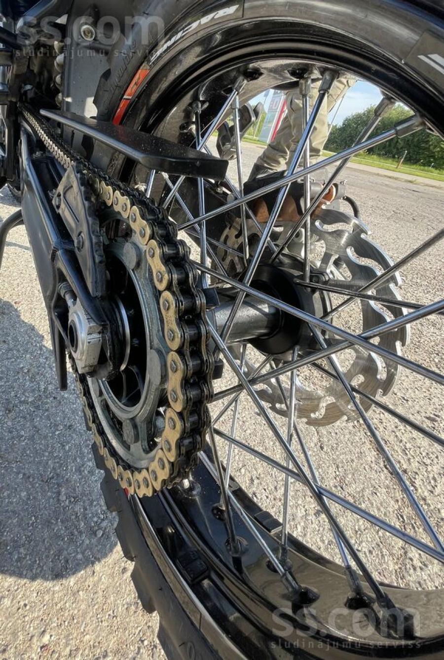 KTM Adventure 2010 Liepāja, ar dzinēja tilpumu 0.99 L un nobraukumu 0 tūkst. km par 6400 €, foto 6 vietnē AUTOMOTO.COM.LV
