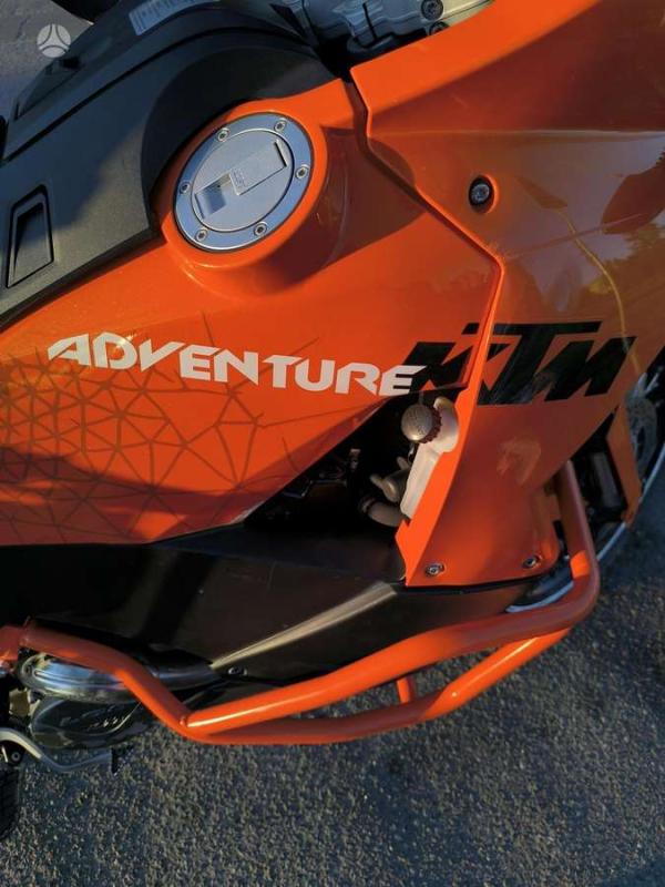 KTM Adventure 2011 Viļņa, ar dzinēja tilpumu 1.00 L un nobraukumu 69 tūkst. km par 5700 €, foto 10 vietnē AUTOMOTO.COM.LV