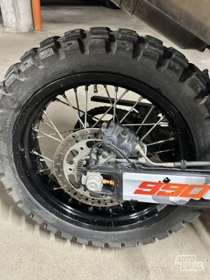 KTM Adventure 2011 Viļņa, ar dzinēja tilpumu 1.00 L un nobraukumu 57 tūkst. km par 4950 €, foto 10 vietnē AUTOMOTO.COM.LV