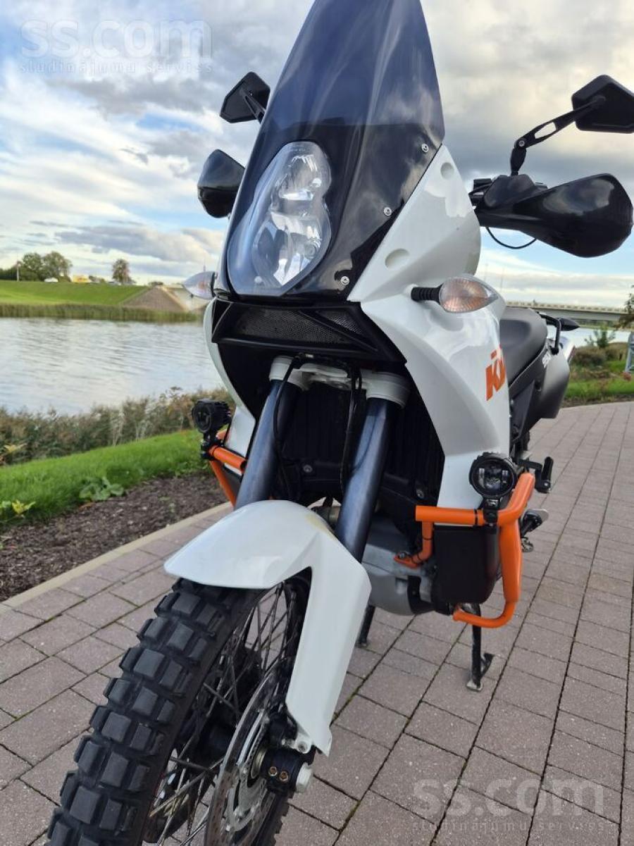 KTM Adventure 2012 in Jelgava, with an engine capacity of 0.99 L and mileage of 0 thousand km for 6999 €, photo 5 on AUTOMOTO.COM.LV