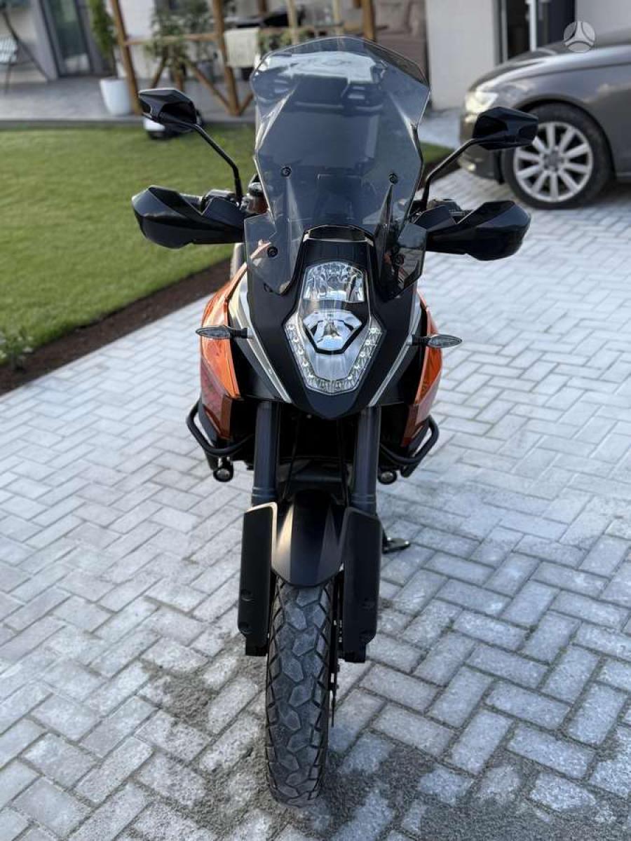 KTM Adventure 2015 in Alytus, with an engine capacity of 1.19 L and mileage of 50 thousand km for 6700 €, photo 8 on AUTOMOTO.COM.LV