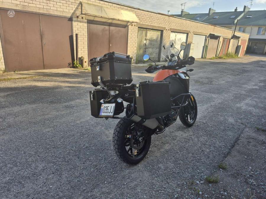 KTM Adventure 2016 in Palanga, with an engine capacity of 1.05 L and mileage of 32 thousand km for 6650 €, photo 11 on AUTOMOTO.COM.LV
