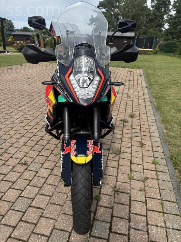 KTM Adventure 2016 Rīga vietnē KTM Adventure 2016 Rīga, ar dzinēja tilpumu 1.19 L un nobraukumu 0 tūkst. km par 8200 €, foto 1 vietnē AUTOMOTO.COM.LV