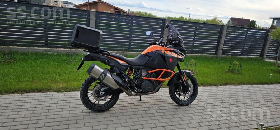 KTM Adventure 2017 in Riga, with an engine capacity of 1.05 L and mileage of 0 thousand km for 6600 €, photo 1 on AUTOMOTO.COM.LV