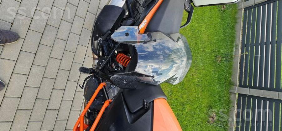 KTM Adventure 2017 in Riga, with an engine capacity of 1.05 L and mileage of 0 thousand km for 6600 €, photo 3 on AUTOMOTO.COM.LV