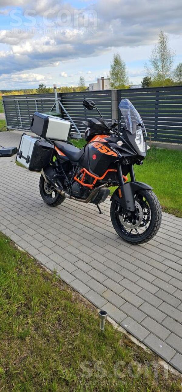 KTM Adventure 2017 Rīga, ar dzinēja tilpumu 1.05 L un nobraukumu 0 tūkst. km par 6200 €, foto 8 vietnē AUTOMOTO.COM.LV