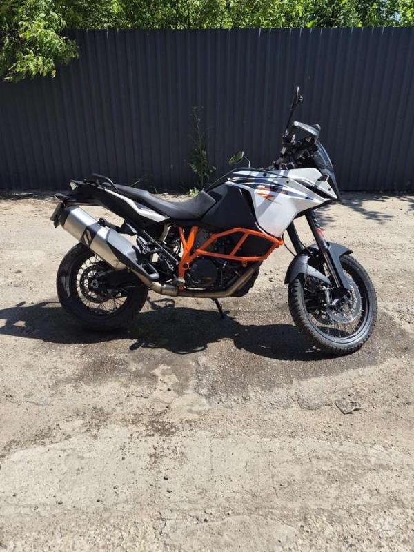 KTM Adventure 2017 in Vilnius, with an engine capacity of 1.09 L and mileage of 43 thousand km for 5900 €, photo 5 on AUTOMOTO.COM.LV