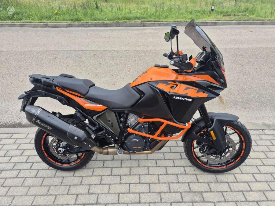 KTM Adventure 2017 Kelmė, ar dzinēja tilpumu 1.09 L un nobraukumu 34 tūkst. km par 6300 €, foto 1 vietnē AUTOMOTO.COM.LV