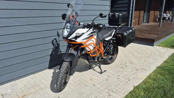 KTM Adventure 2017 Šauļi, ar dzinēja tilpumu 1.09 L un nobraukumu 60 tūkst. km par 6500 €, foto 4 vietnē AUTOMOTO.COM.LV