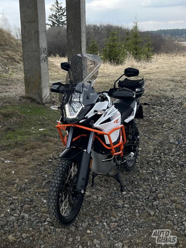 KTM Adventure 2018 Mažeikiai, ar dzinēja tilpumu 0.00 L un nobraukumu 0 tūkst. km par 7999 €, foto 2 vietnē AUTOMOTO.COM.LV