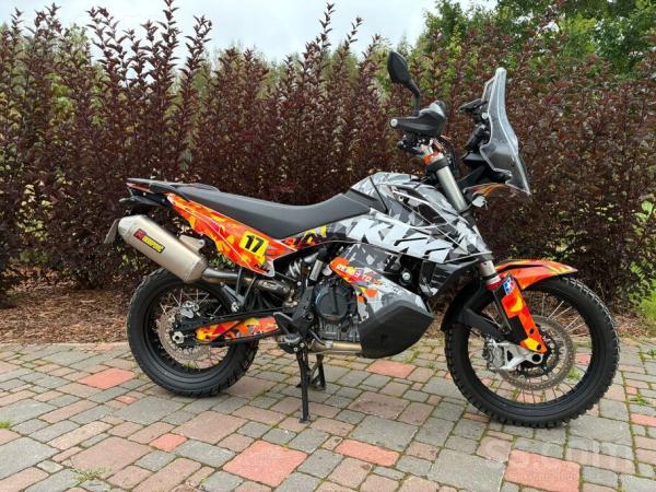 KTM Adventure 2020 Rīga, ar dzinēja tilpumu 0.79 L un nobraukumu 0 tūkst. km par 9000 €, foto 1 vietnē AUTOMOTO.COM.LV