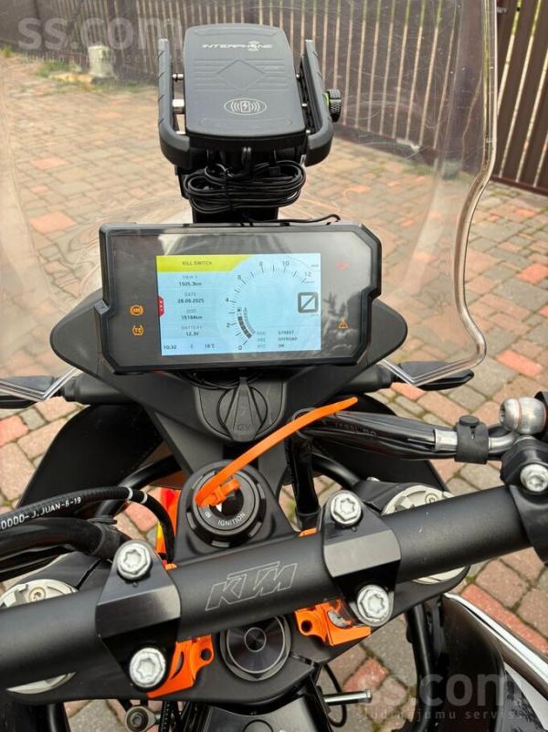 KTM Adventure 2020 Rīga, ar dzinēja tilpumu 0.79 L un nobraukumu 0 tūkst. km par 9000 €, foto 4 vietnē AUTOMOTO.COM.LV