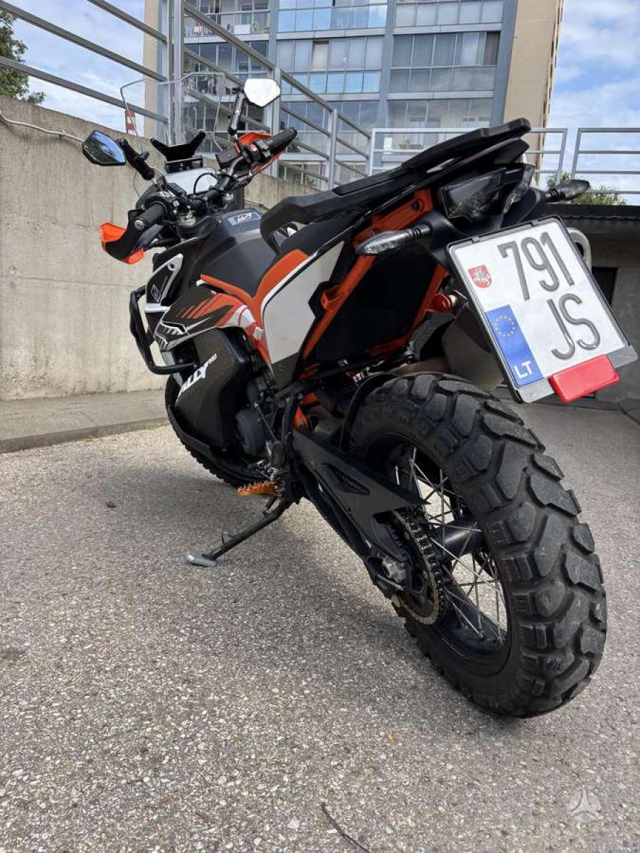 KTM Adventure 2020 Kauņa, ar dzinēja tilpumu 0.80 L un nobraukumu 40 tūkst. km par 6600 €, foto 7 vietnē AUTOMOTO.COM.LV