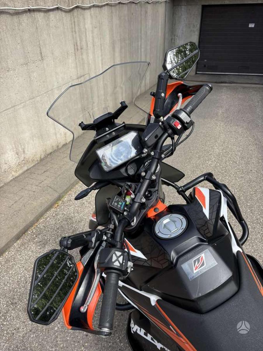 KTM Adventure 2020 Kauņa, ar dzinēja tilpumu 0.80 L un nobraukumu 40 tūkst. km par 6600 €, foto 13 vietnē AUTOMOTO.COM.LV