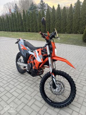 KTM Adventure 2022 Alīta, ar dzinēja tilpumu 0.69 L un nobraukumu 0 tūkst. km par 8000 €, foto 4 vietnē AUTOMOTO.COM.LV