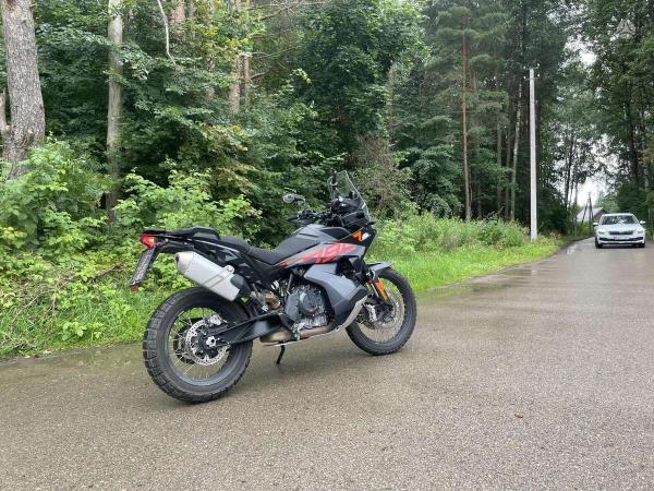 KTM Adventure 2024 Kauņa, ar dzinēja tilpumu 0.80 L un nobraukumu 7 tūkst. km par 8000 €, foto 3 vietnē AUTOMOTO.COM.LV