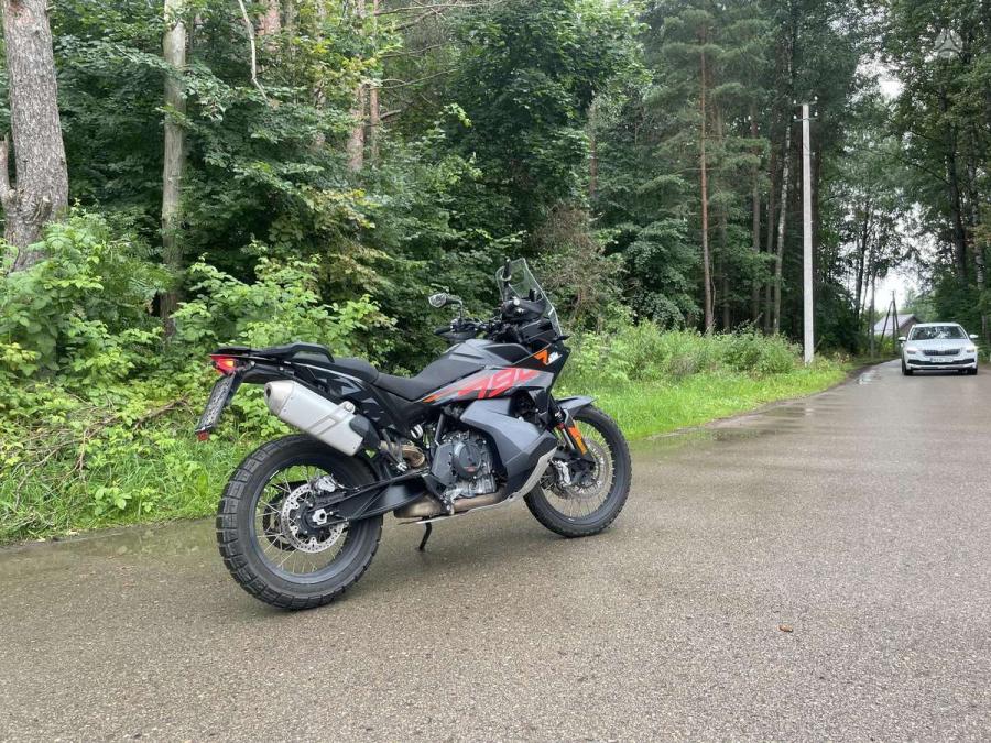 KTM Adventure 2024 in Kaunas, with an engine capacity of 0.80 L and mileage of 7 thousand km for 8000 €, photo 4 on AUTOMOTO.COM.LV
