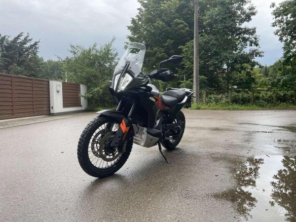 KTM Adventure 2024 Kauņa, ar dzinēja tilpumu 0.80 L un nobraukumu 7 tūkst. km par 8000 €, foto 5 vietnē AUTOMOTO.COM.LV