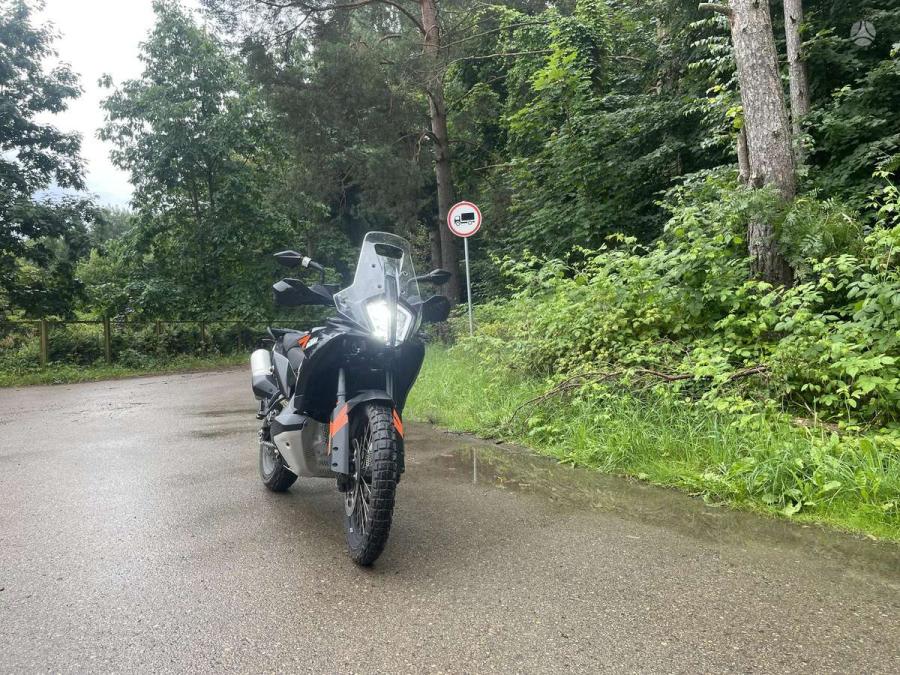 KTM Adventure 2024 in Kaunas, with an engine capacity of 0.80 L and mileage of 7 thousand km for 8000 €, photo 8 on AUTOMOTO.COM.LV