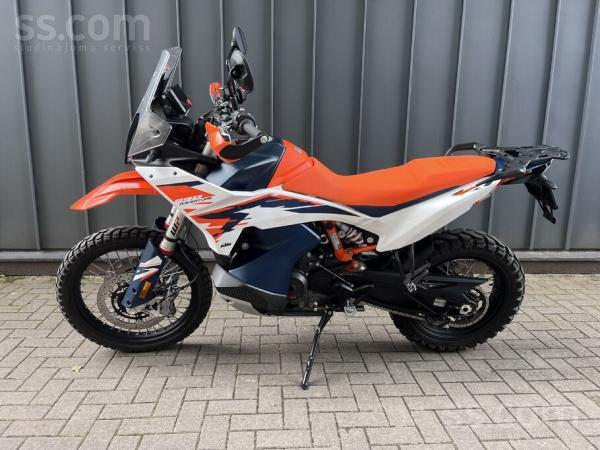 KTM Adventure 2025 Rīga, ar dzinēja tilpumu 0.90 L un nobraukumu 0 tūkst. km par 12500 €, foto 4 vietnē AUTOMOTO.COM.LV