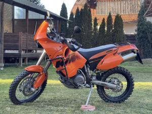 Oranžs KTM Adventure 2004 Viļņa, ar dzinēja tilpumu 0.64 L un nobraukumu 31 tūkst. km par 3800 €, foto 3 vietnē AUTOMOTO.COM.LV