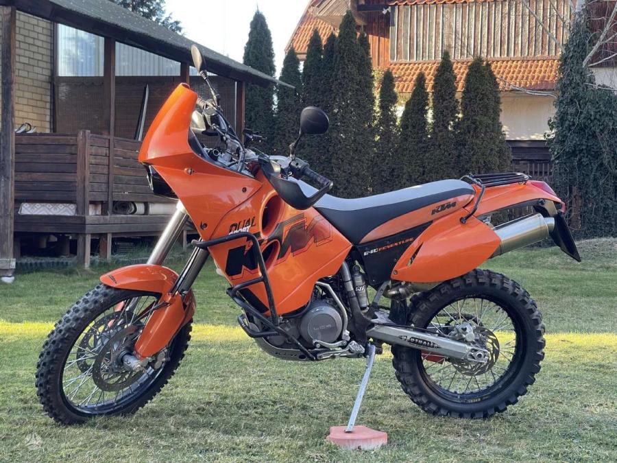 Oranžs KTM Adventure 2004 Viļņa, ar dzinēja tilpumu 0.64 L un nobraukumu 31 tūkst. km par 3800 €, foto 3 vietnē AUTOMOTO.COM.LV