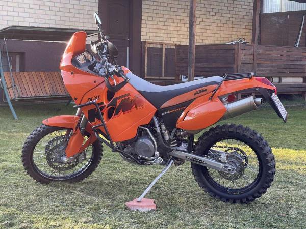 Oranžs KTM Adventure 2004 Viļņa, ar dzinēja tilpumu 0.64 L un nobraukumu 31 tūkst. km par 3800 €, foto 4 vietnē AUTOMOTO.COM.LV