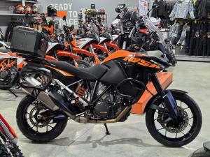Orange KTM Adventure 2015 in Vilnius, with an engine capacity of 1.05 L and mileage of 37 thousand km for 7250 €, photo 7 on AUTOMOTO.COM.LV