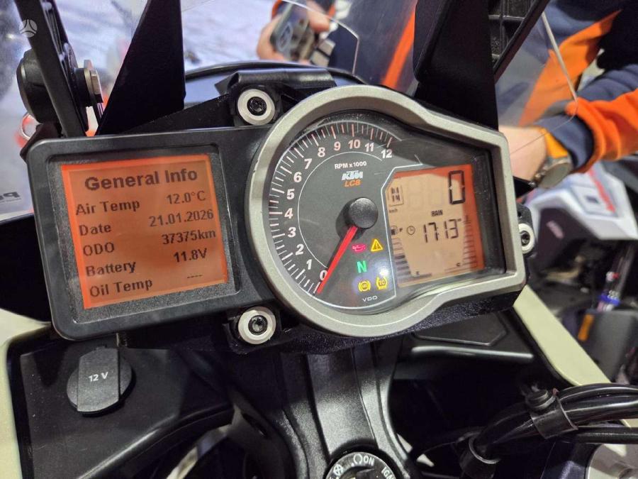 Orange KTM Adventure 2015 in Vilnius, with an engine capacity of 1.05 L and mileage of 37 thousand km for 7250 €, photo 13 on AUTOMOTO.COM.LV