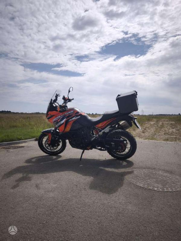 Oranžs KTM Adventure 2015 Marijampole, ar dzinēja tilpumu 1.05 L un nobraukumu 83 tūkst. km par 6000 €, foto 4 vietnē AUTOMOTO.COM.LV