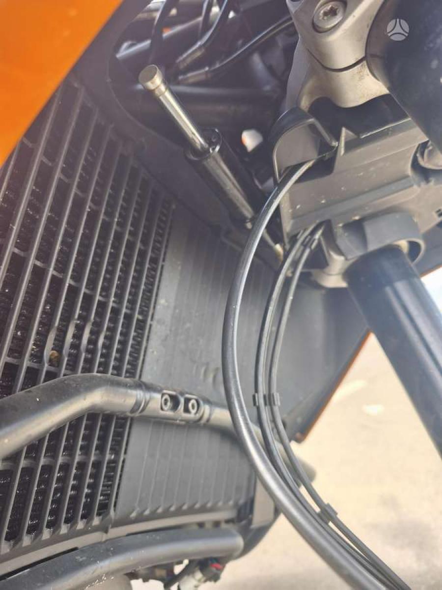 Oranžs KTM Adventure 2015 Marijampole, ar dzinēja tilpumu 1.05 L un nobraukumu 83 tūkst. km par 6000 €, foto 11 vietnē AUTOMOTO.COM.LV