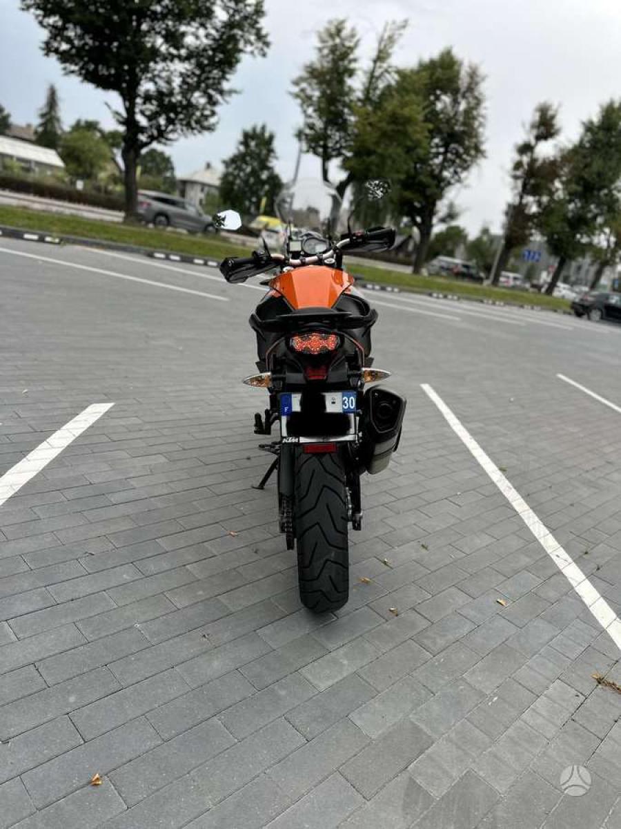 Orange KTM Adventure 2018 in Kaunas, with an engine capacity of 1.09 L and mileage of 33 thousand km for 5990 €, photo 6 on AUTOMOTO.COM.LV