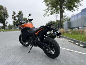 Orange KTM Adventure 2018 in Kaunas, with an engine capacity of 1.09 L and mileage of 33 thousand km for 5990 €, photo 7 on AUTOMOTO.COM.LV