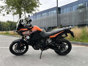 Orange KTM Adventure 2018 in Kaunas, with an engine capacity of 1.09 L and mileage of 33 thousand km for 5990 €, photo 8 on AUTOMOTO.COM.LV