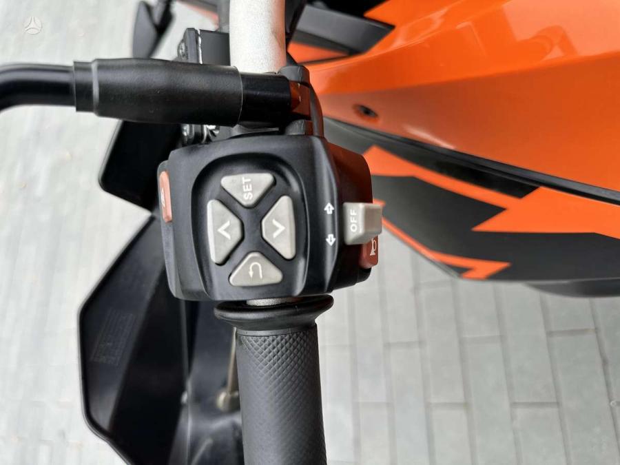 Orange KTM Adventure 2018 in Kaunas, with an engine capacity of 1.09 L and mileage of 33 thousand km for 5990 €, photo 12 on AUTOMOTO.COM.LV