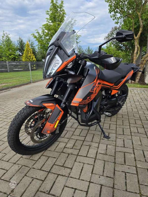 Oranžs KTM Adventure 2020 Marijampole, ar dzinēja tilpumu 0.79 L un nobraukumu 37 tūkst. km par 8999 €, foto 1 vietnē AUTOMOTO.COM.LV