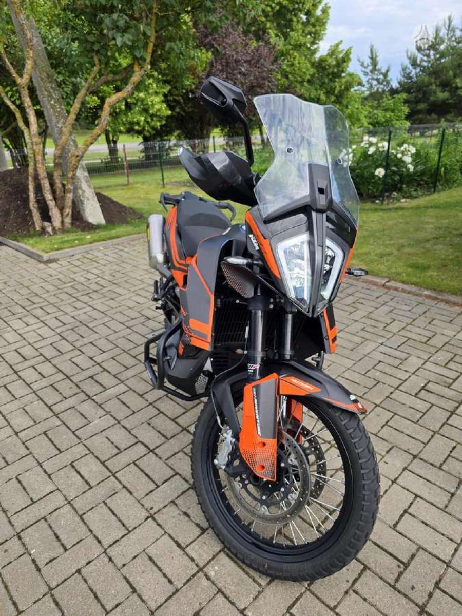Orange KTM Adventure 2020 in Marijampole, with an engine capacity of 0.79 L and mileage of 37 thousand km for 8999 €, photo 9 on AUTOMOTO.COM.LV
